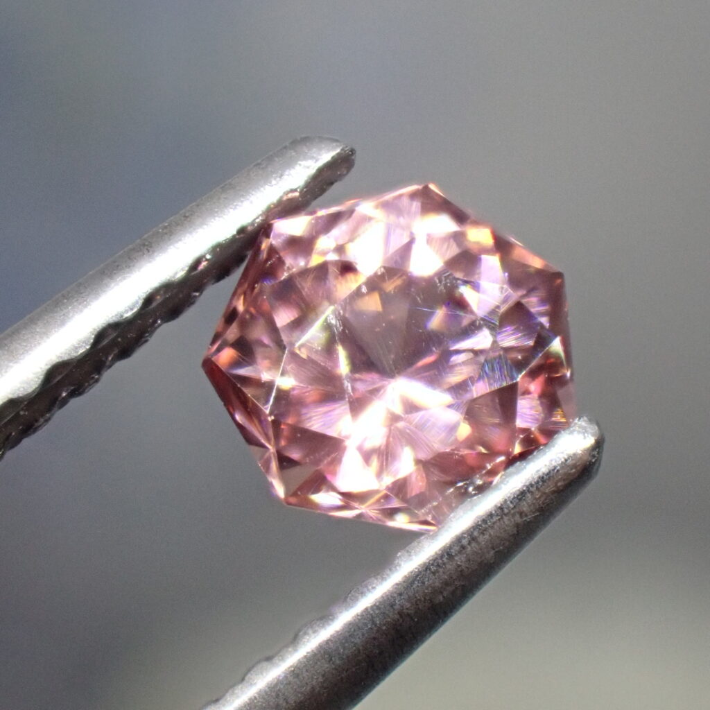 ヘプタセブン☆シックな可愛さのピンクジルコン 0.742ct | 宝石つむり